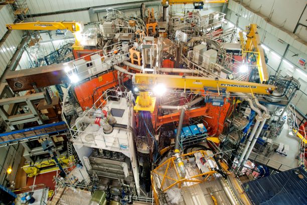 Fusion Developments and Diagnostics